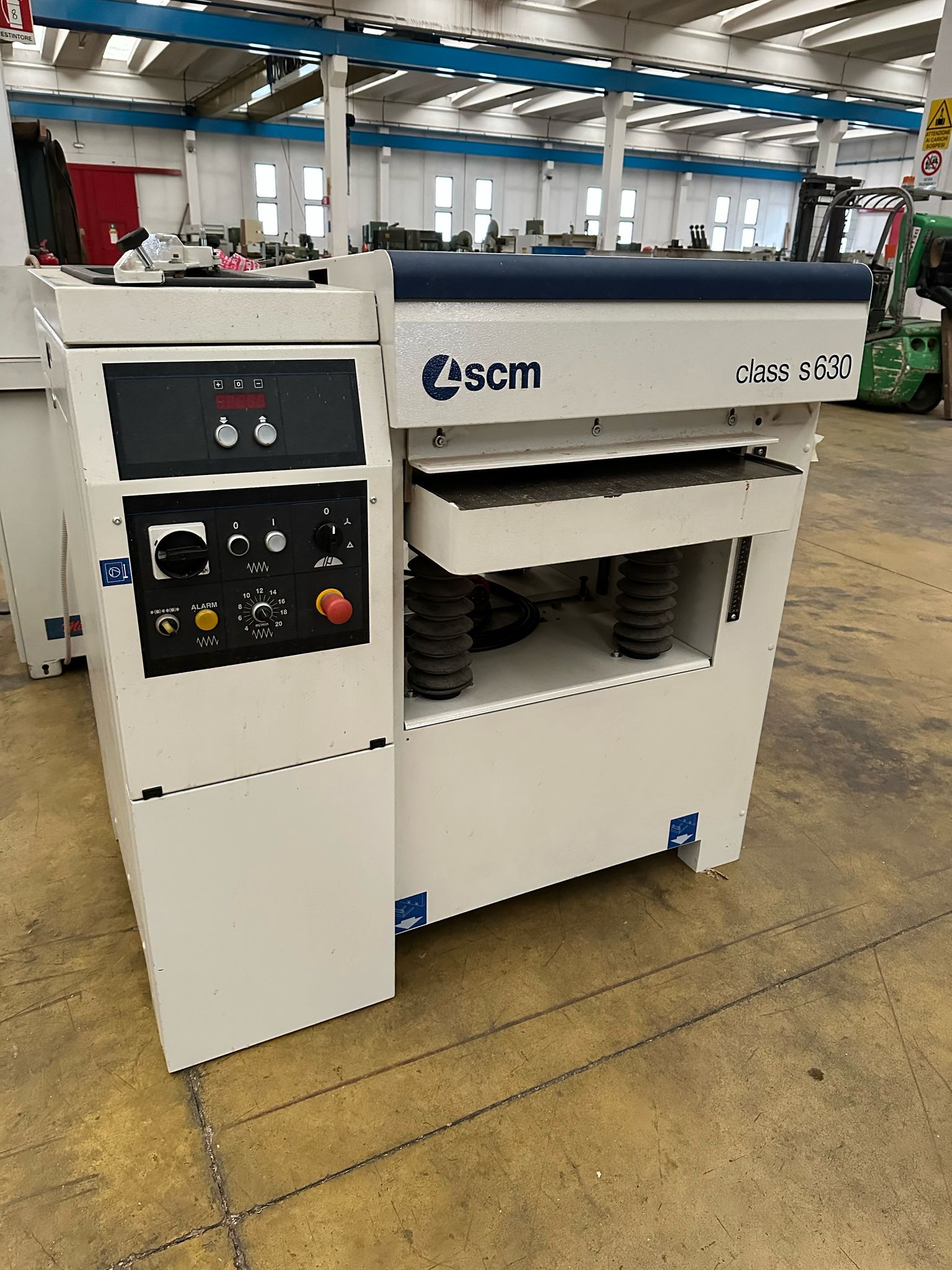 Thicknessing planer Scm S630 class usato